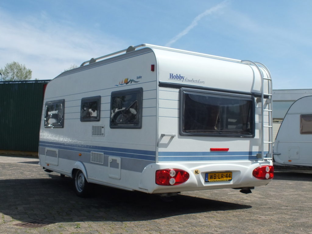 HOBBY Excellent Easy 460 UFE bj.2001, FRANS BED, VOORTENT
