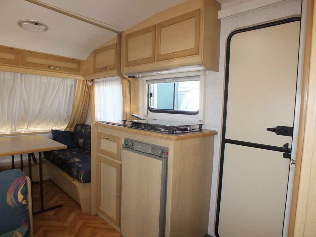 SPRITE Super 390 TD bj.99, NIEUWSTAAT, met VOORTENT, UITBOUW