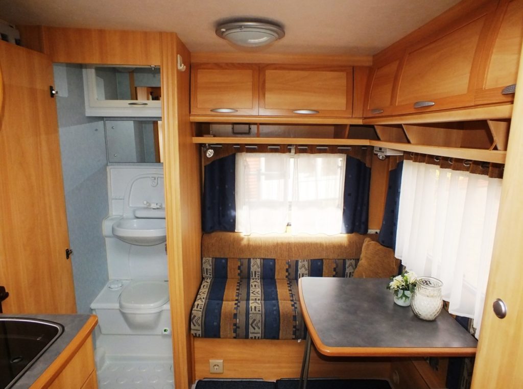 SPRITE Super 390 TD bj.2002, NIEUWSTAAT, met MOVER, VOORTENT