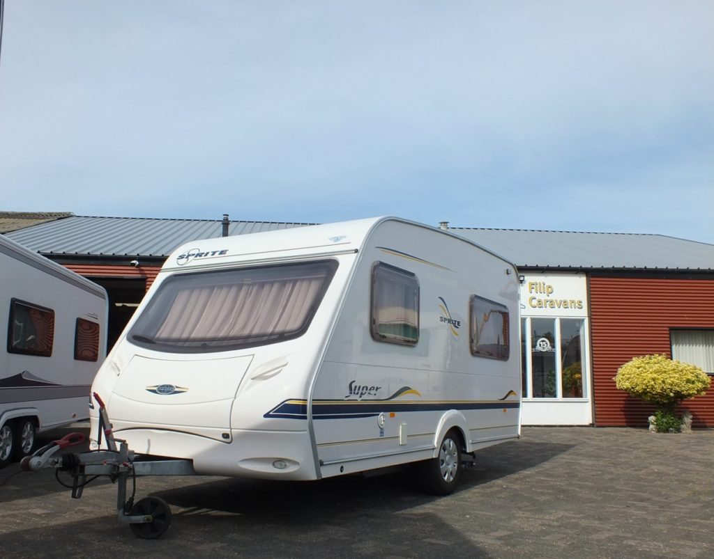 SPRITE Super 390 TD bj.2002, NIEUWSTAAT, met MOVER, VOORTENT