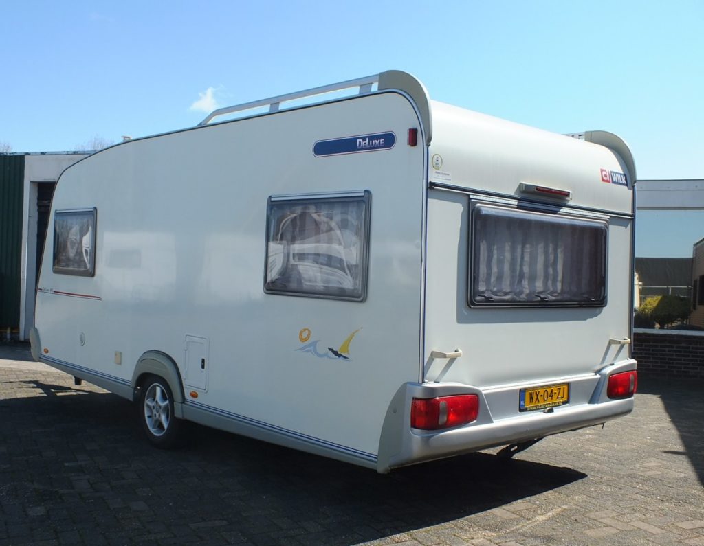 WILK De Luxe 491 bj.2001, 2 APARTE BEDDEN, met VOORTENT