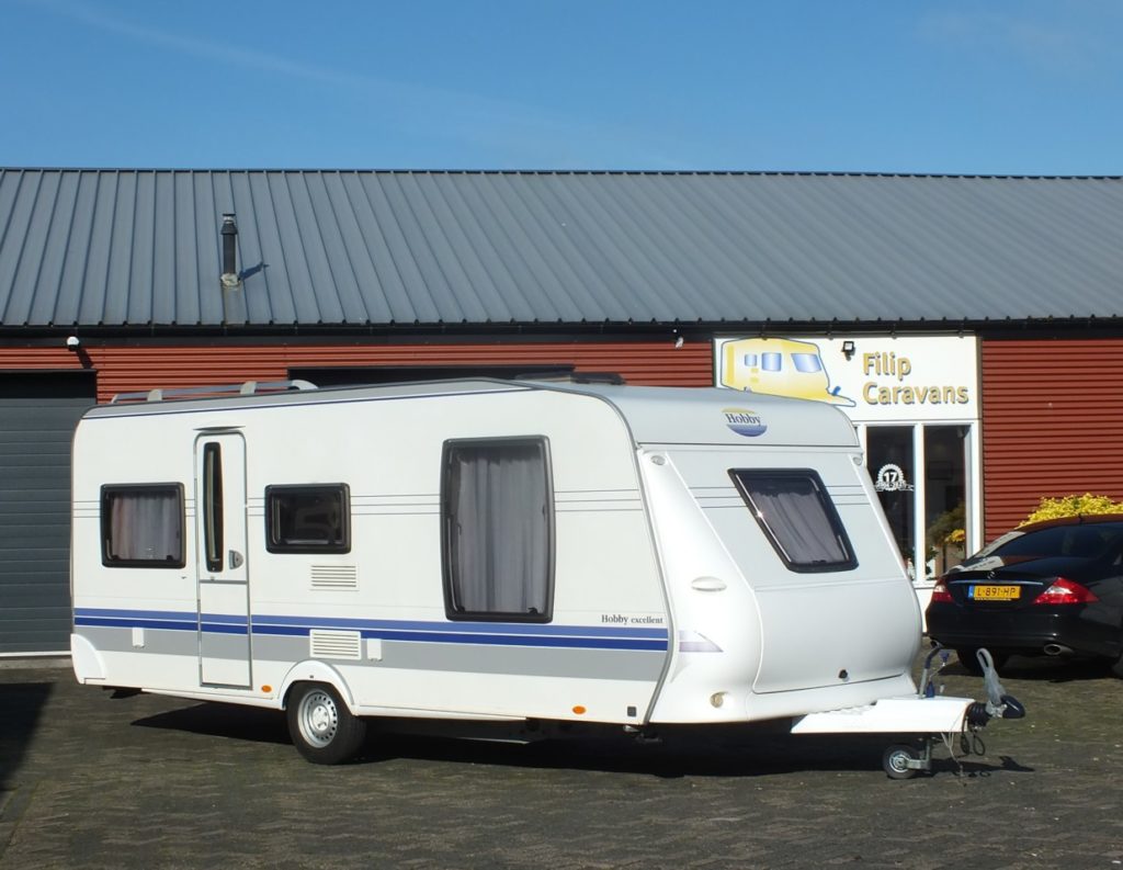 HOBBY Excellent 540 UFF bj. 2007, met QUEENSBED, VOORTENT