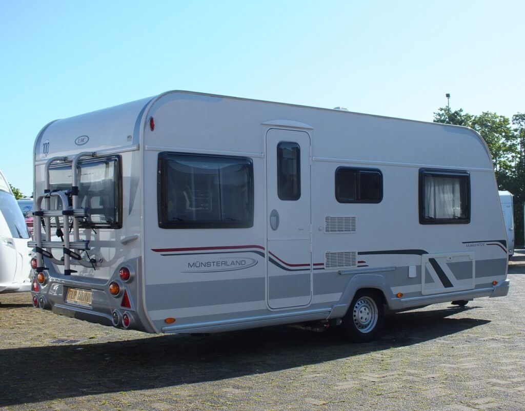 LMC Musica 470 E bj.2010, MOVER, VOORTENT, LUIFEL
