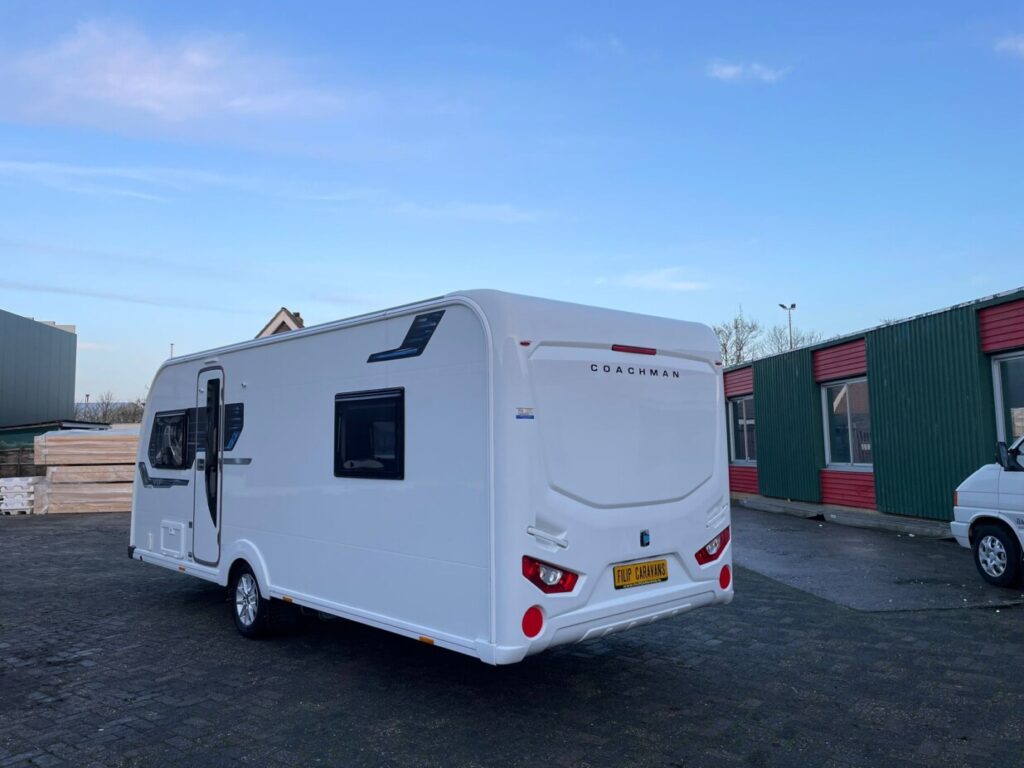 Coachman vip 545.BJ,2019 nieuwsaat, MOVER, QUEENSBED, DOUCHE